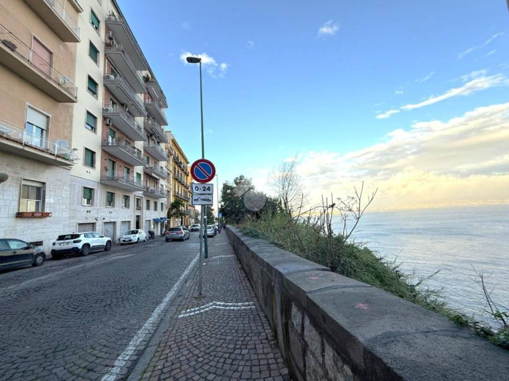Laboratorio via Posillipo 176, Napoli, Rif. 117925369 - Immobiliare.it