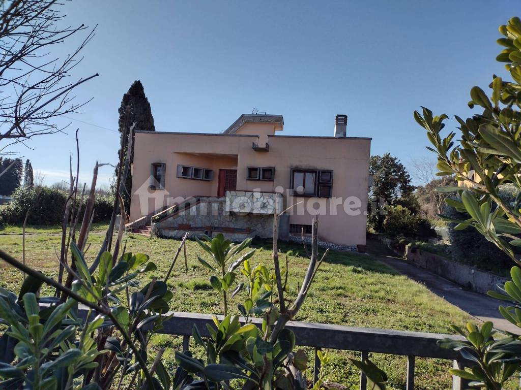 Vendita Villa unifamiliare in via Edmondo De Amicis Arena Metato 52 San ...