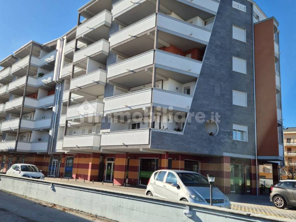 Vendita Appartamento Francavilla al Mare. Trilocale in via Adriatica ...