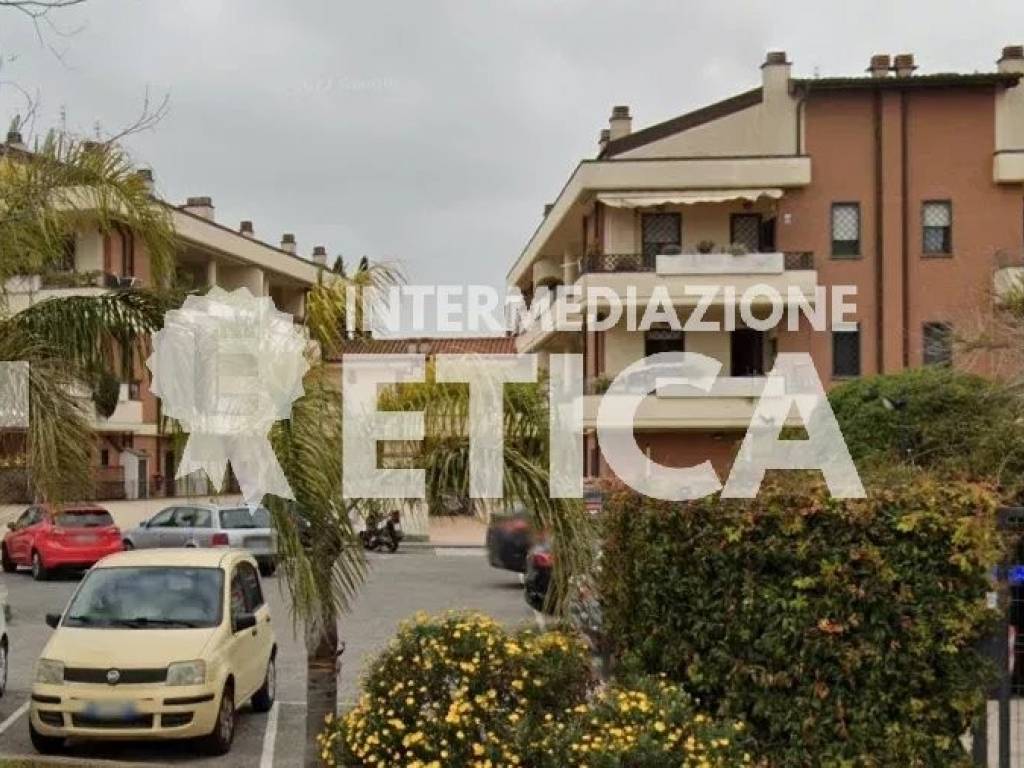 Asta per appartamento, via Domenico Ceccarossi, 76, 00124 Roma RM ...