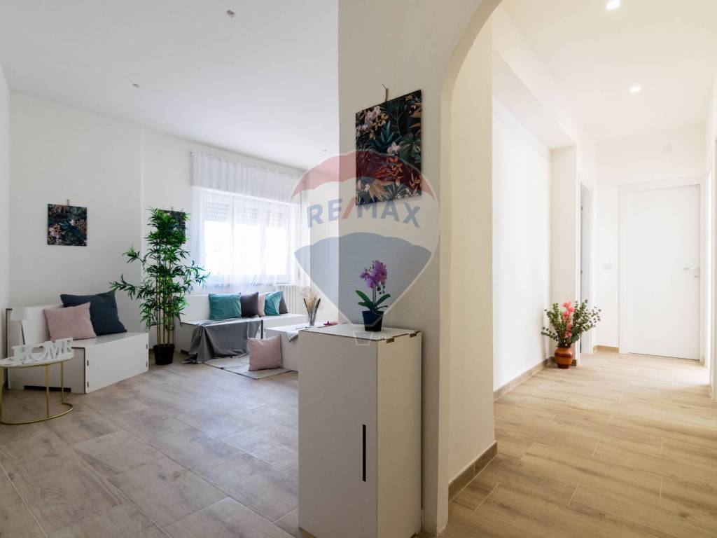 Vendita Appartamento Catania. Quadrilocale in corso amedeo duca d'aosta 26. Ottimo stato, piano ...