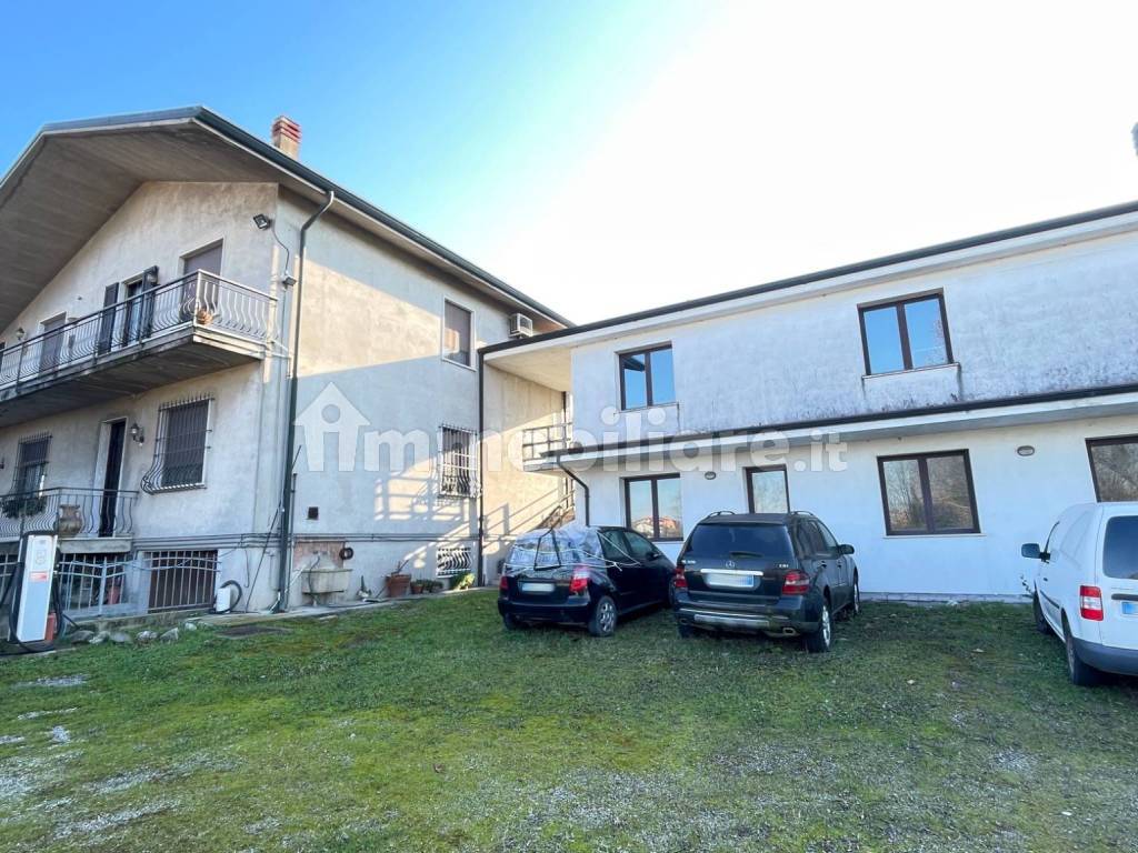 Vendita Villa a schiera in via Sordello 5 San Giorgio Bigarello. Da ...