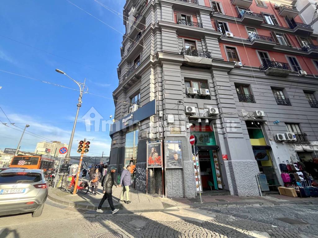 Locale commerciale via Diomede Marvasi 1, Napoli, Rif. 118081649 ...