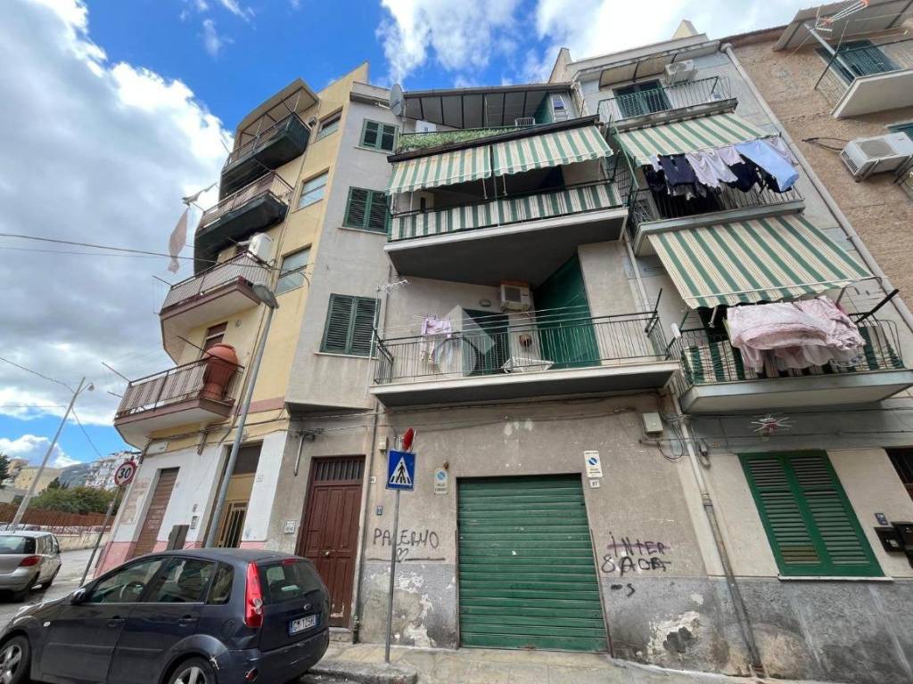 Vendita Appartamento Palermo. Trilocale in via Salso 39. Da ...