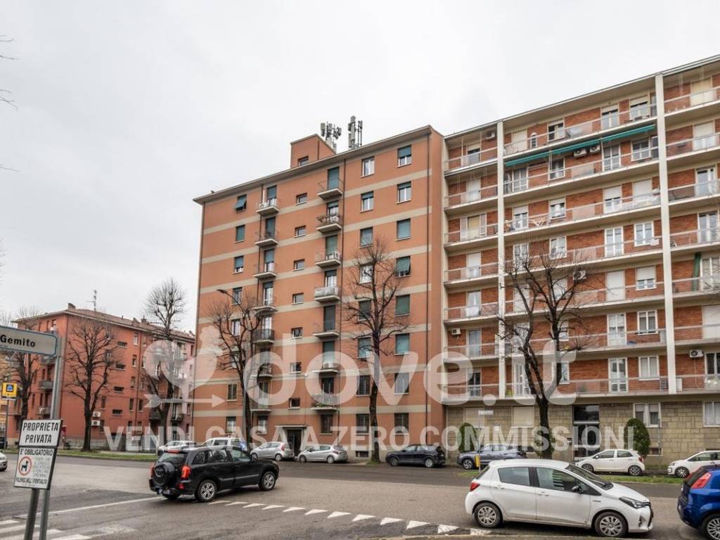 Vendita Appartamento Bologna. Trilocale in via Arno 6. Buono stato ...