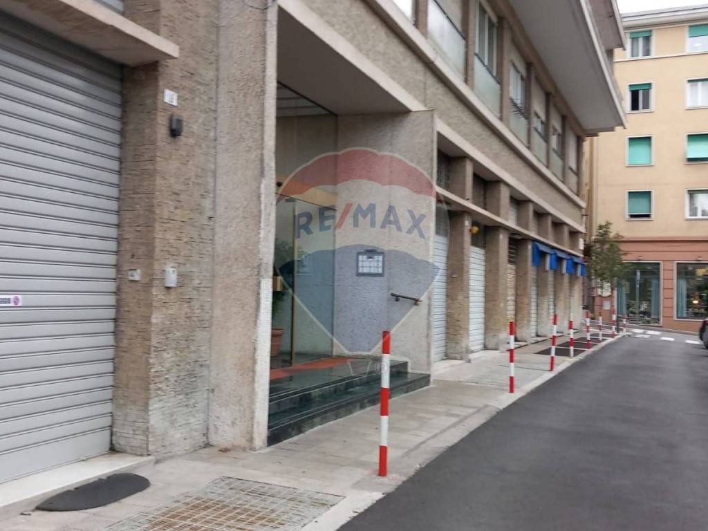 Vendita Appartamento in viale Carlo Canepa 12. Genova. Ottimo stato ...