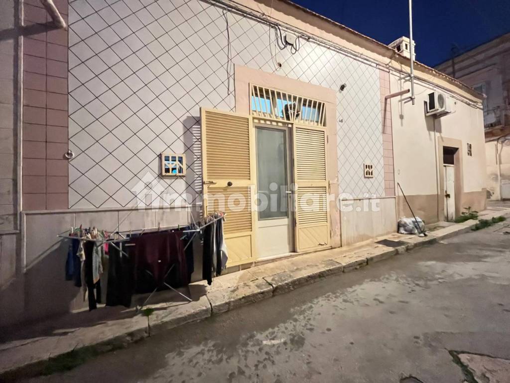 Vendita Terratetto unifamiliare in via Zezza Cerignola. Da ...