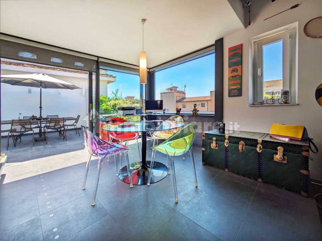 Vendita Attico in via Taro 46 Roma. Ottimo stato, con terrazza, rif ...