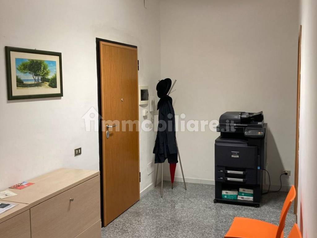 Ufficio - Studio Strada San Giorgio Martire 6, Bari, Rif. 118140059 - Immobiliare.it