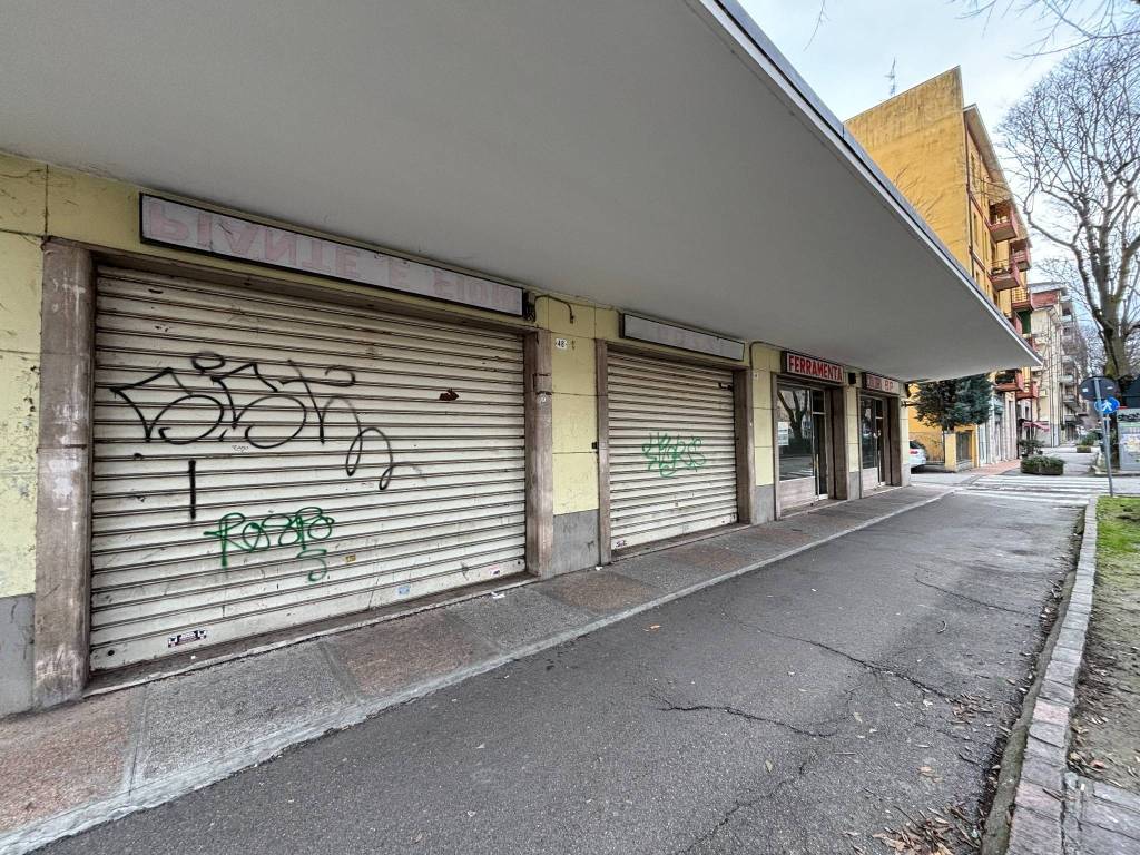 Locale commerciale viale Gaetano Storchi 42, Modena, Rif. 118172257 ...