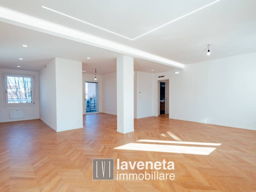 Vendita Appartamento San Donà di Piave. Quadrilocale in piazza Angelo ...