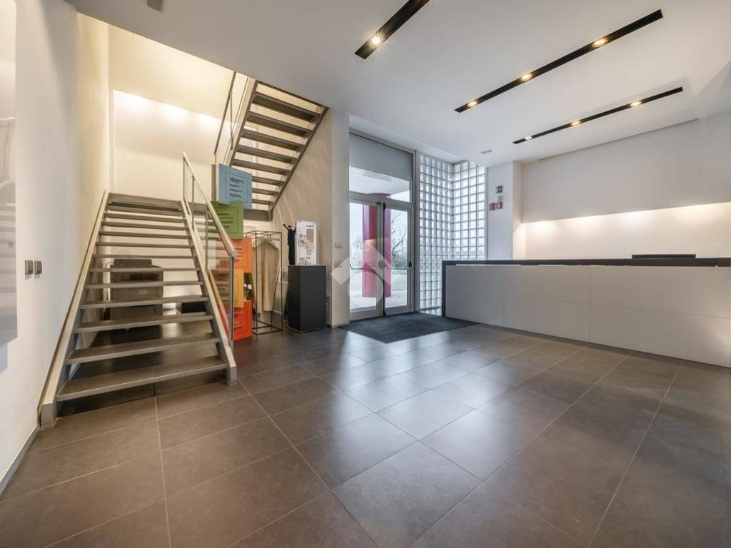 Ufficio - Studio via James Watt 3, Carpi, Rif. 118250953 - Immobiliare.it