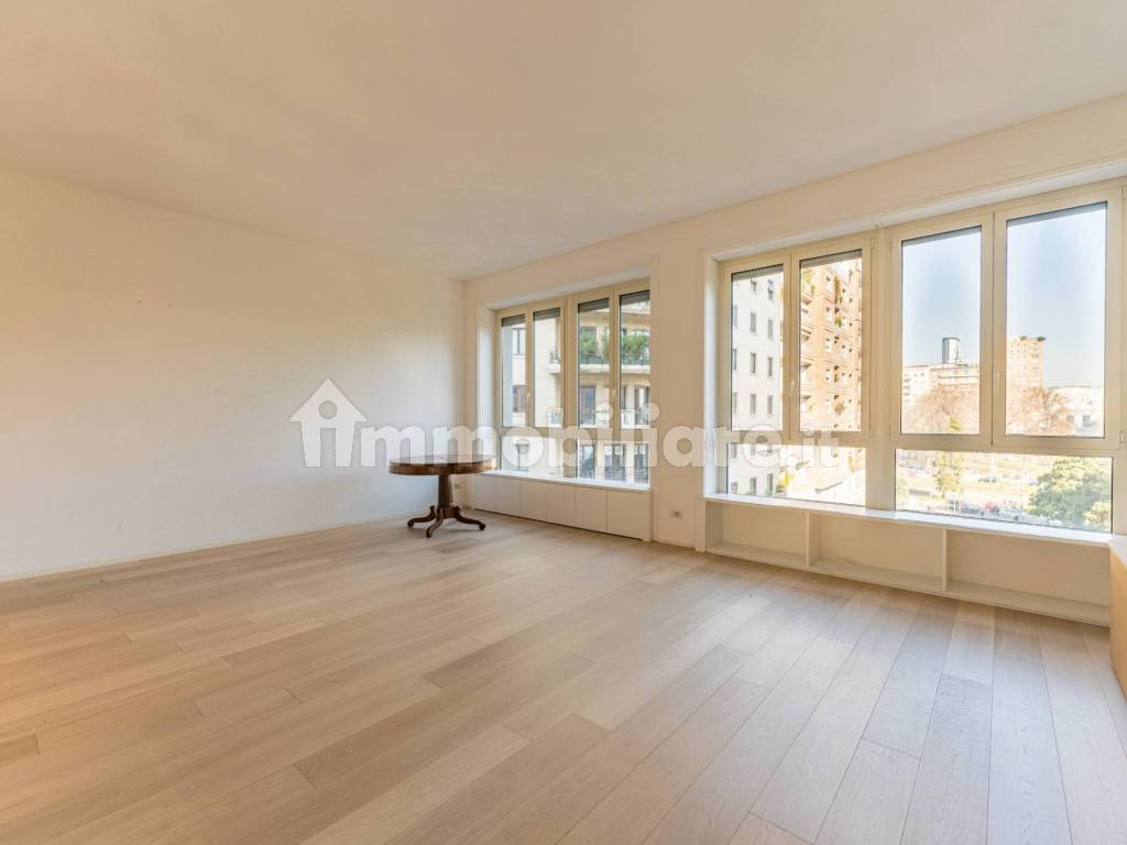 Vendita Appartamento Milano. Trilocale in via Filippo Turati 29. Ottimo ...