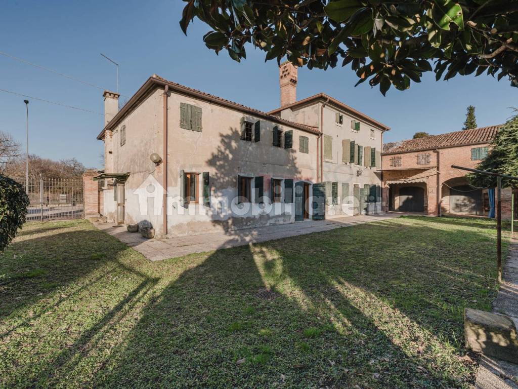 Vendita Rustico in via Roma 50 Pianiga. Da ristrutturare, 800 m², rif ...