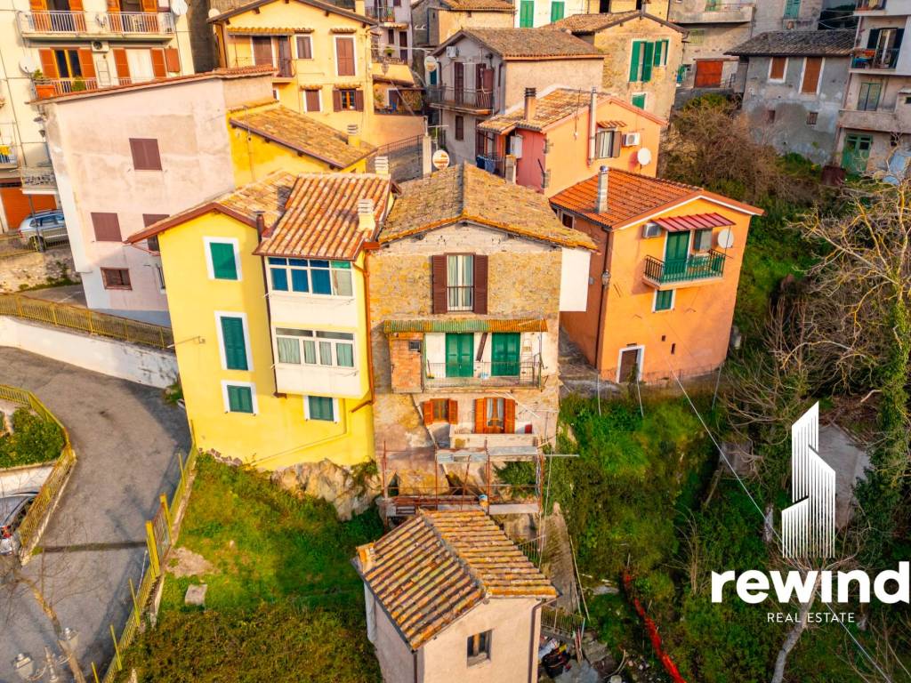 Affitto Appartamento Gerano. Trilocale in vicolo delle Fontanelle 8 ...