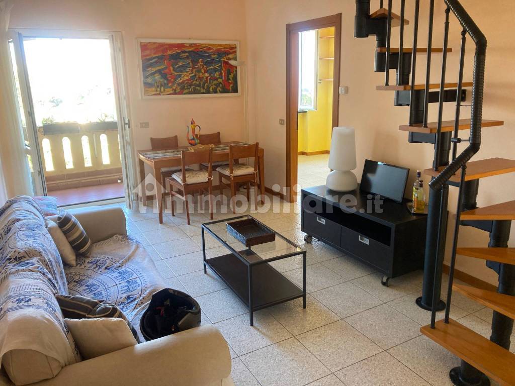 Affitto Appartamento Genova. Buono stato, su più livelli, posto auto ...