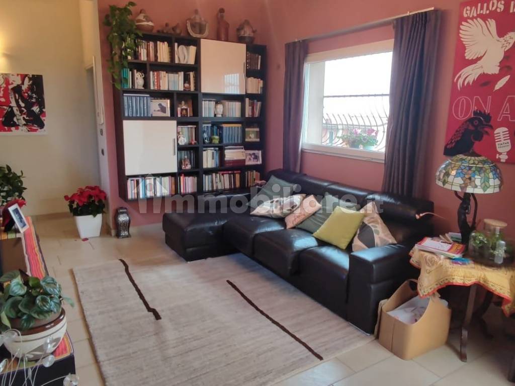 Sale Two-family villa San Marino. Good condition, parking space, with ...