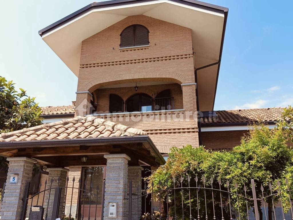 Vendita Villa unifamiliare Pianezza. Con terrazza, 450 m², rif. 118368751