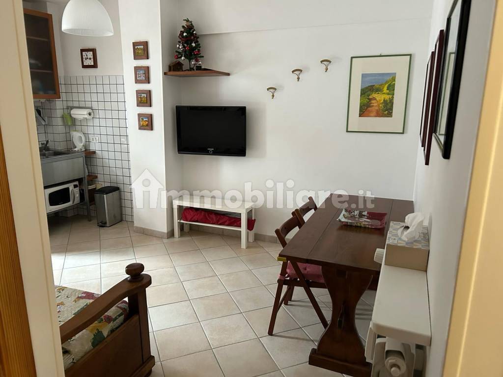 Affitto Appartamento Ovindoli. Trilocale in via del Ceraso 172. Ottimo ...