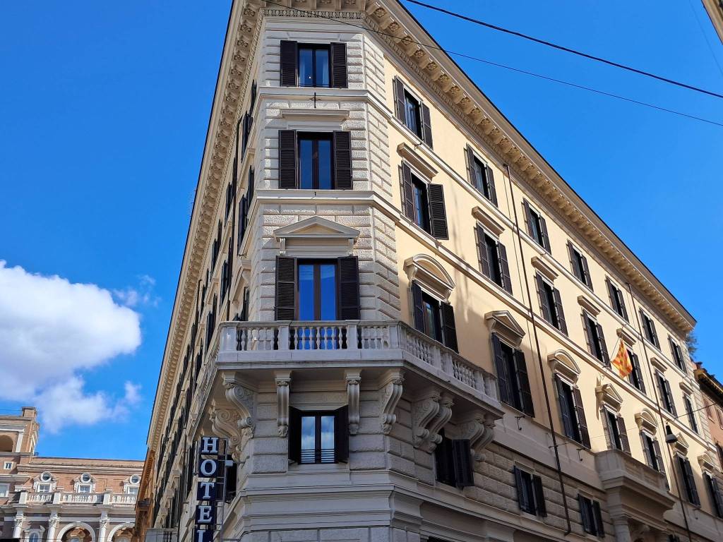 Ufficio - Studio via 4 Novembre, Roma, Rif. 118422729 - Immobiliare.it