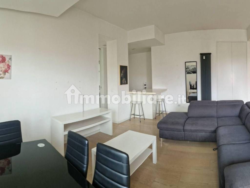 Vendita Appartamento Roma. Bilocale in via Giuseppe Belluzzo. Ottimo ...