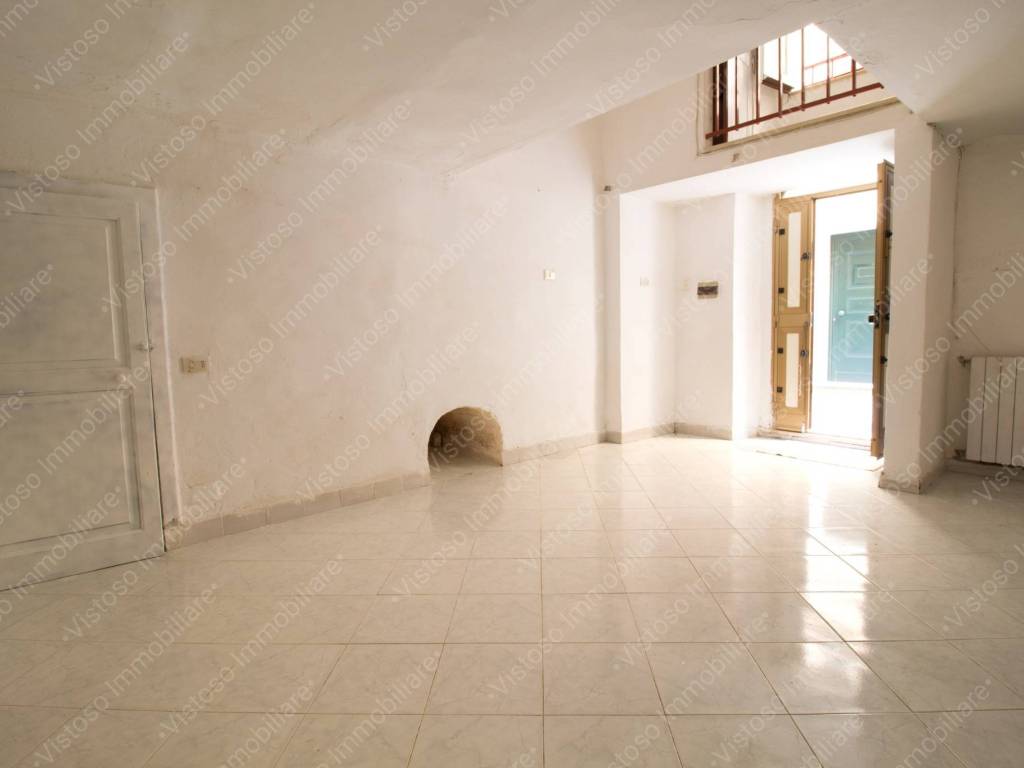 Vendita Appartamento Gaeta. Monolocale in via Lungomare Giovanni Caboto ...