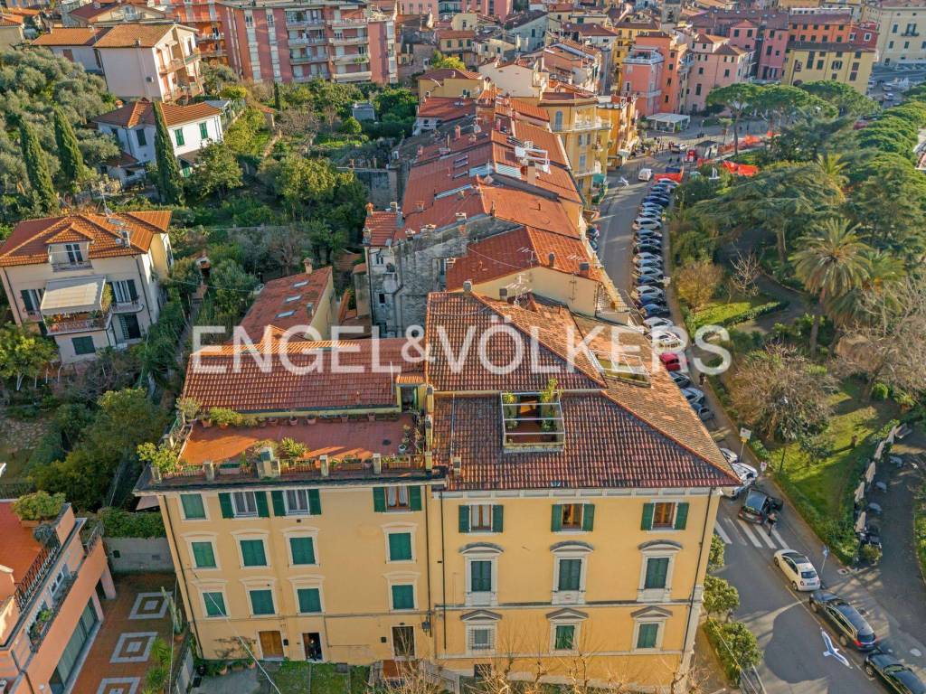 Vendita Attico in via Roma 47 Lerici. Ottimo stato, con terrazza, rif ...
