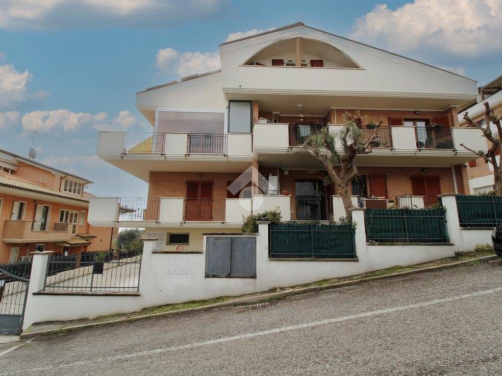 Vendita Appartamento Tortoreto. Quadrilocale in via Guglielmo Aurini 4 ...