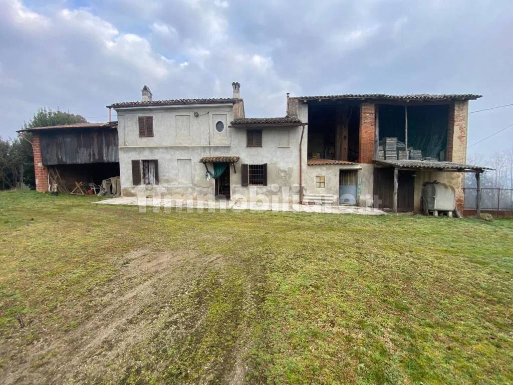 Vendita Rustico Castel San Giovanni. Buono stato, 104 m², rif. 118517879