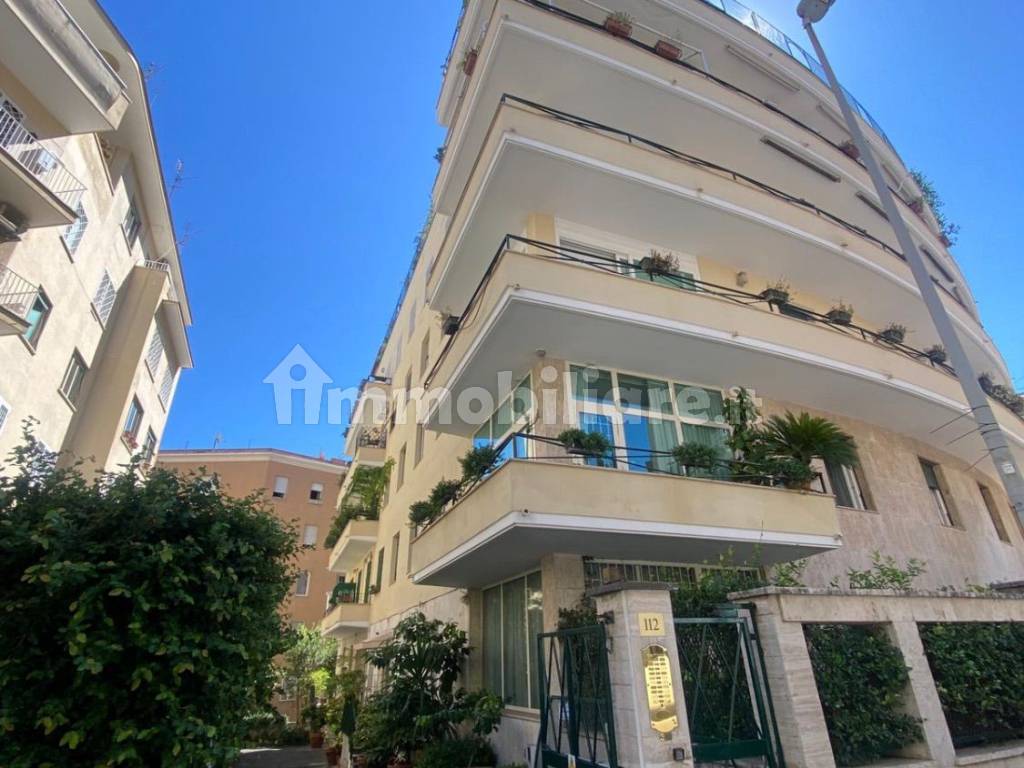 Affitto Appartamento Roma. Monolocale in via Archimede 112. Ottimo ...