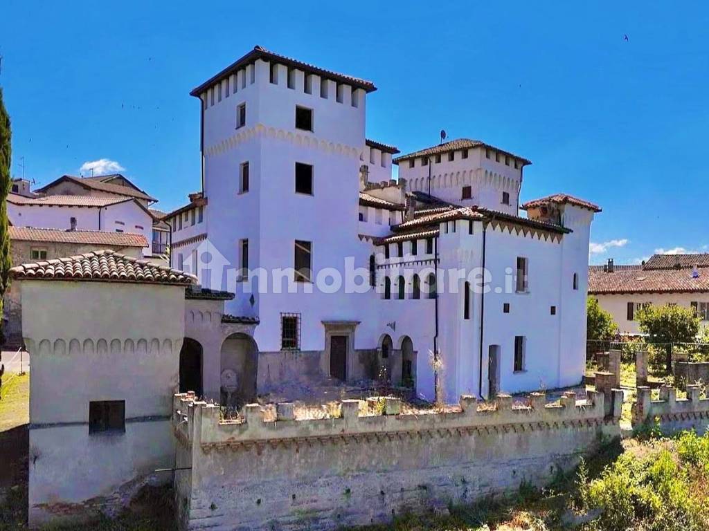 Vendita Villa unifamiliare in via Novi Sant'Agata Fossili. Da ...