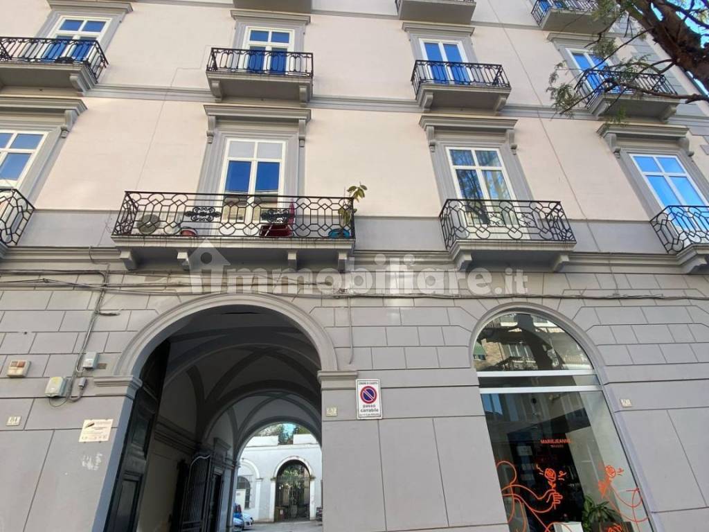 Vendita Appartamento in corso Trieste. Caserta. Primo piano, posto auto ...