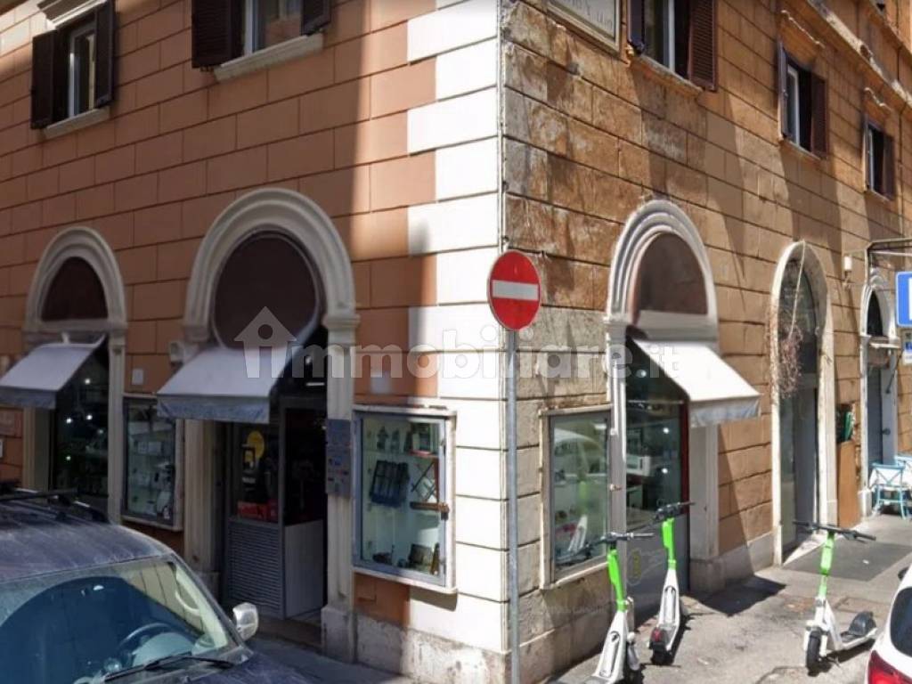 Locale commerciale, Roma, Rif. 118678621 - Immobiliare.it