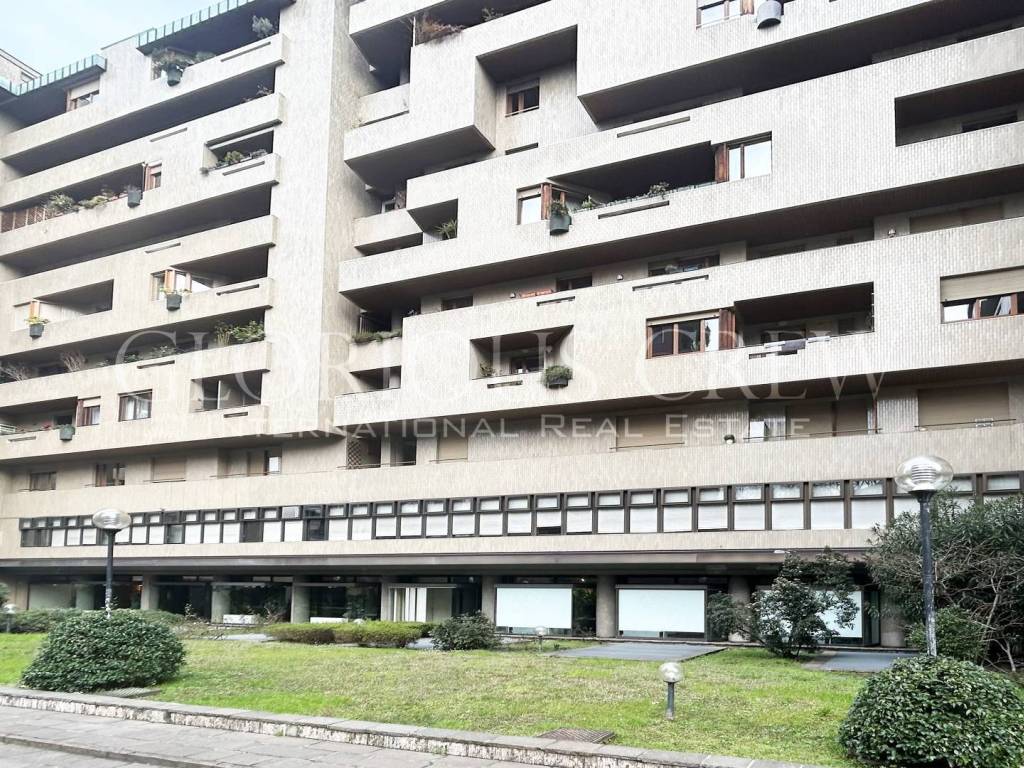 Sale Apartment Milan. 3-room flat in piazza De Angeli. Good condition ...