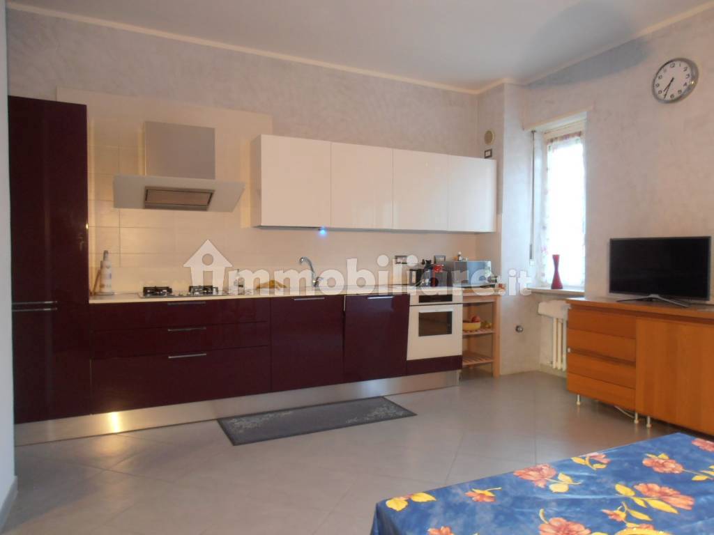 Affitto Appartamento Pianezza. Trilocale, Ottimo stato, piano rialzato ...