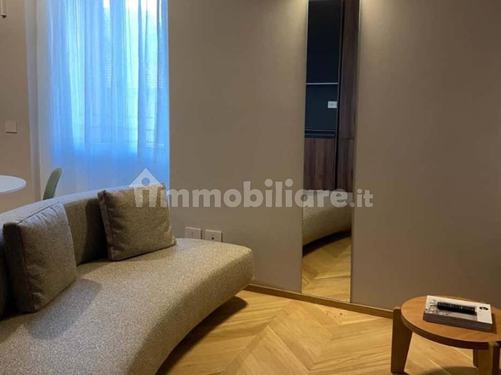 Affitto Appartamento Milano. Bilocale in via Matteo Bandello. Ottimo ...