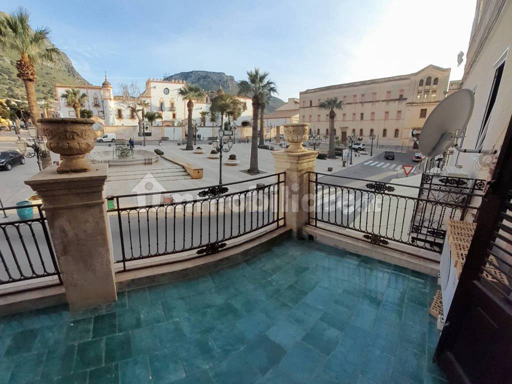 Affitto Terratetto unifamiliare in piazza Vittorio Emanuele Orlando ...