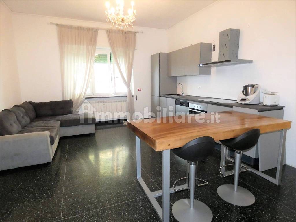 Vendita Appartamento Genova. Quadrilocale in via Angelo Orsini 11a ...
