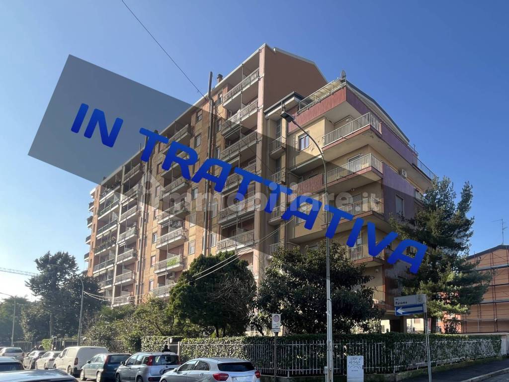 Vendita Appartamento Pioltello. Trilocale in via Panama 7. Ottimo stato ...