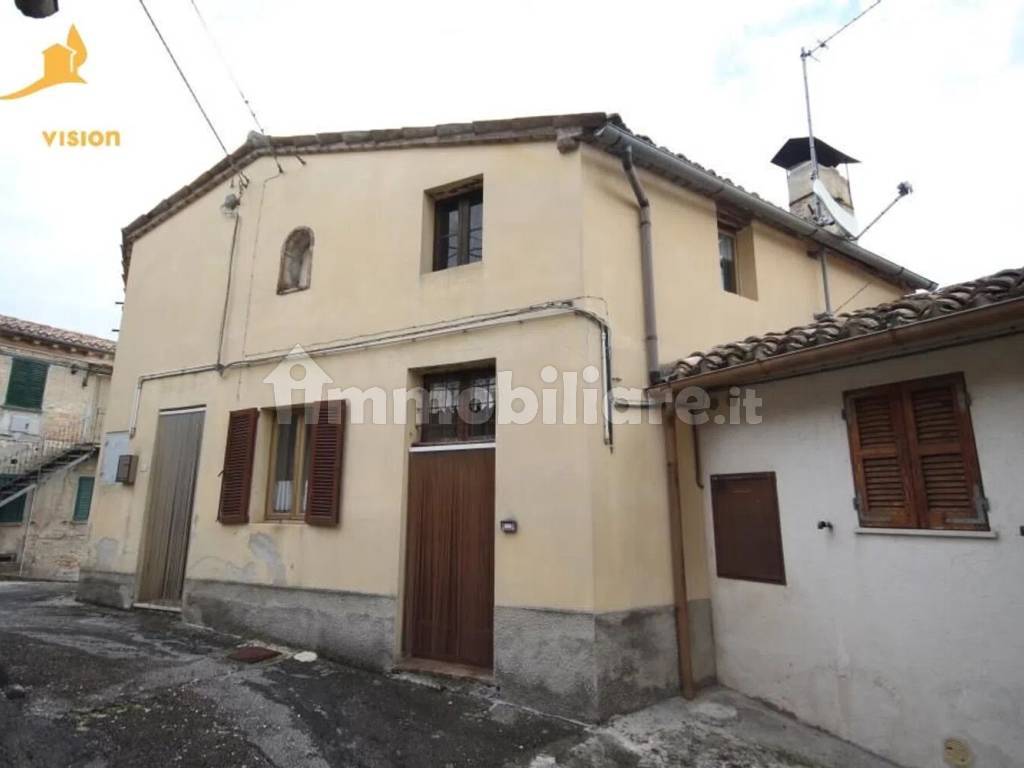 Vendita Rustico Arcevia. Buono stato, 152 m², rif. 118794211