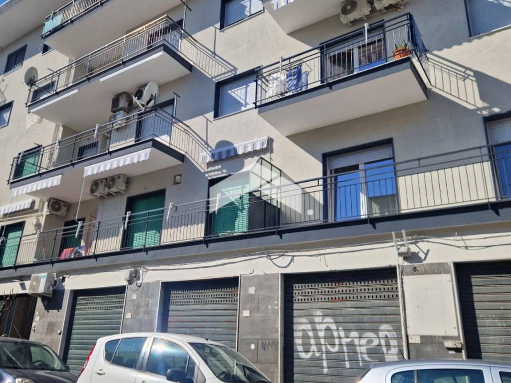 Locale commerciale via Umberto I 29, Pomigliano d'Arco, Rif. 118772873 ...