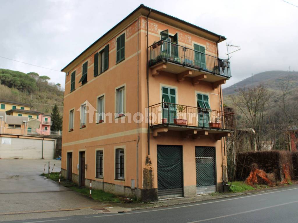 Vendita Appartamento Moconesi. Quadrilocale, Da ristrutturare, primo ...