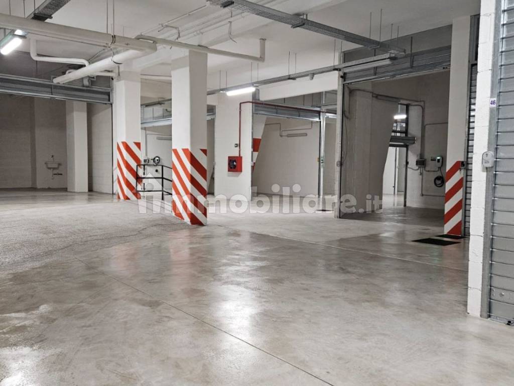 Garage - Box via Rocca Priora 58, Roma, Rif. 118897221 - Immobiliare.it