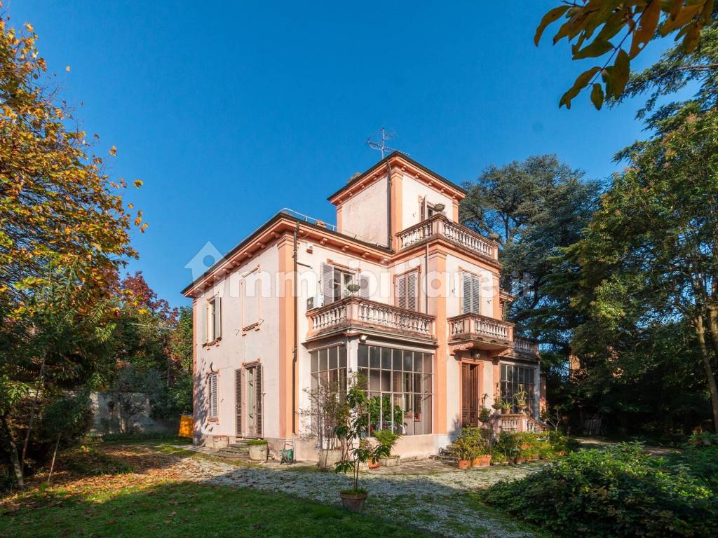 Vendita Villa unifamiliare in viale Roberto Simondetti 3 Rivoli. Da ...