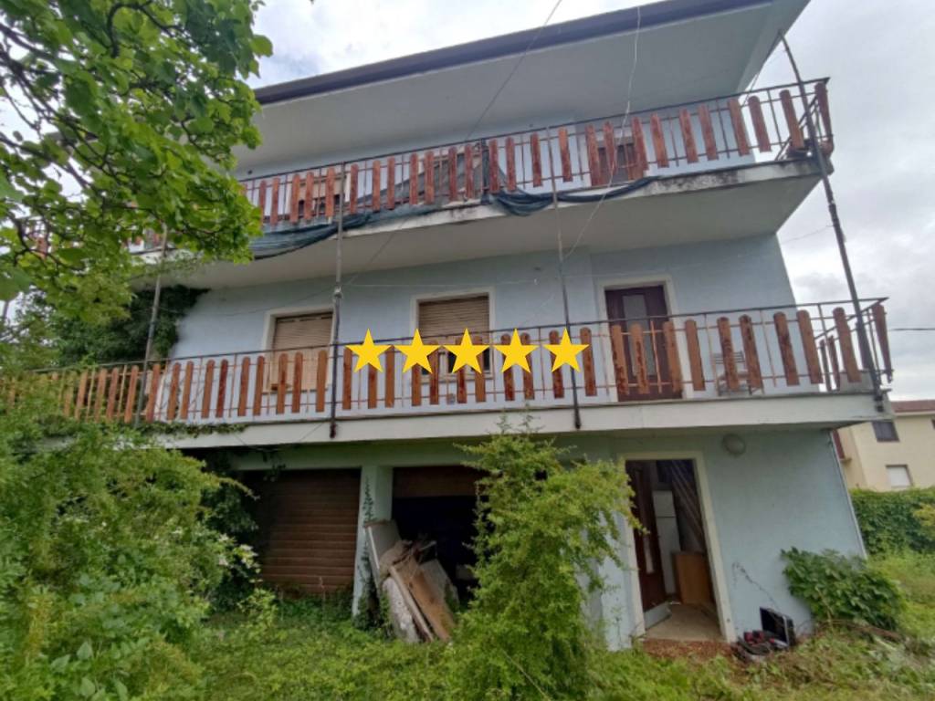 Asta per appartamento, via Pontebbana, Centro Cassacco, rif. 118905467 ...