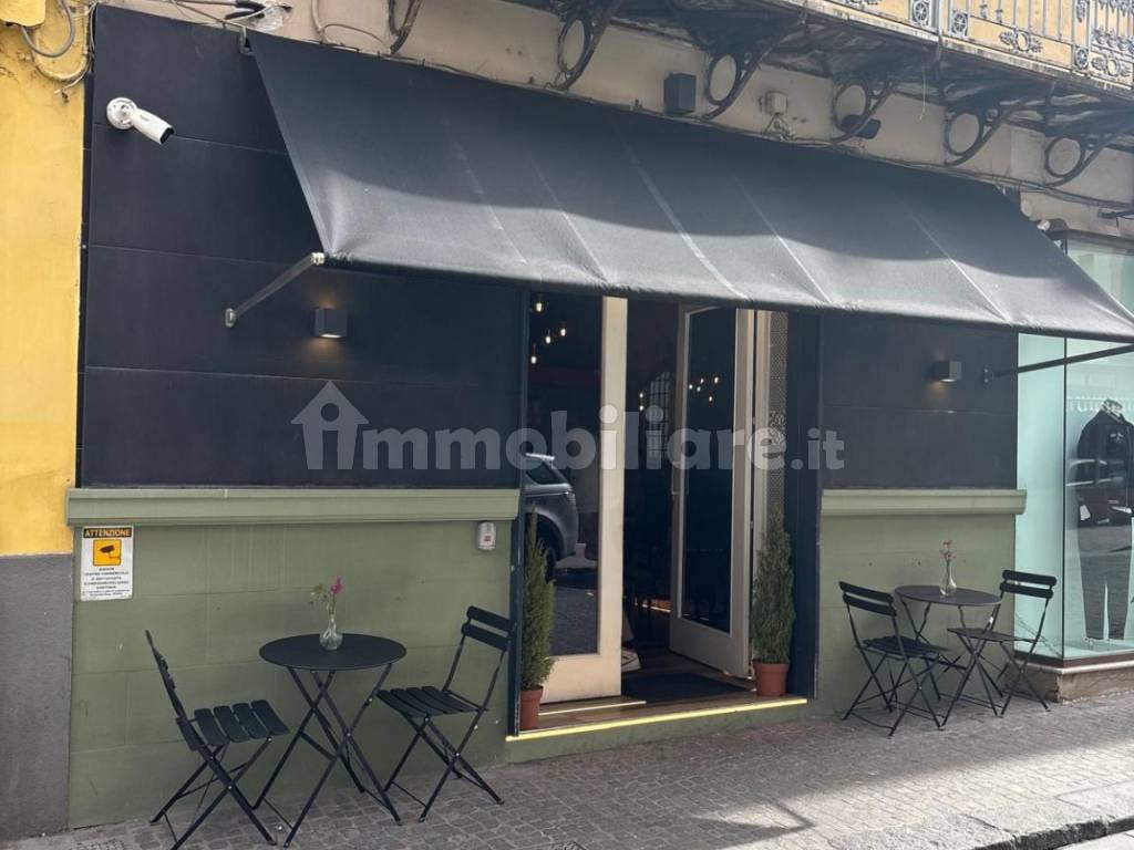 Attività commerciale via Roma, Aversa, Rif. 118913991 - Immobiliare.it