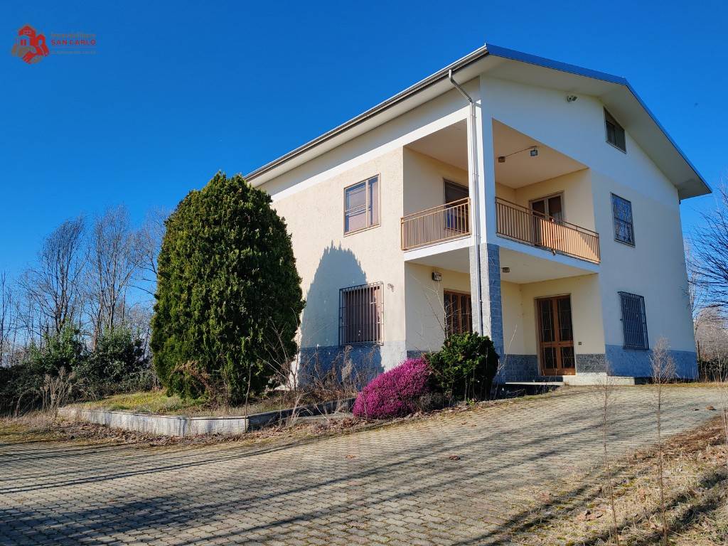 Vendita Villa unifamiliare in Strada Corio 121 San Carlo Canavese ...