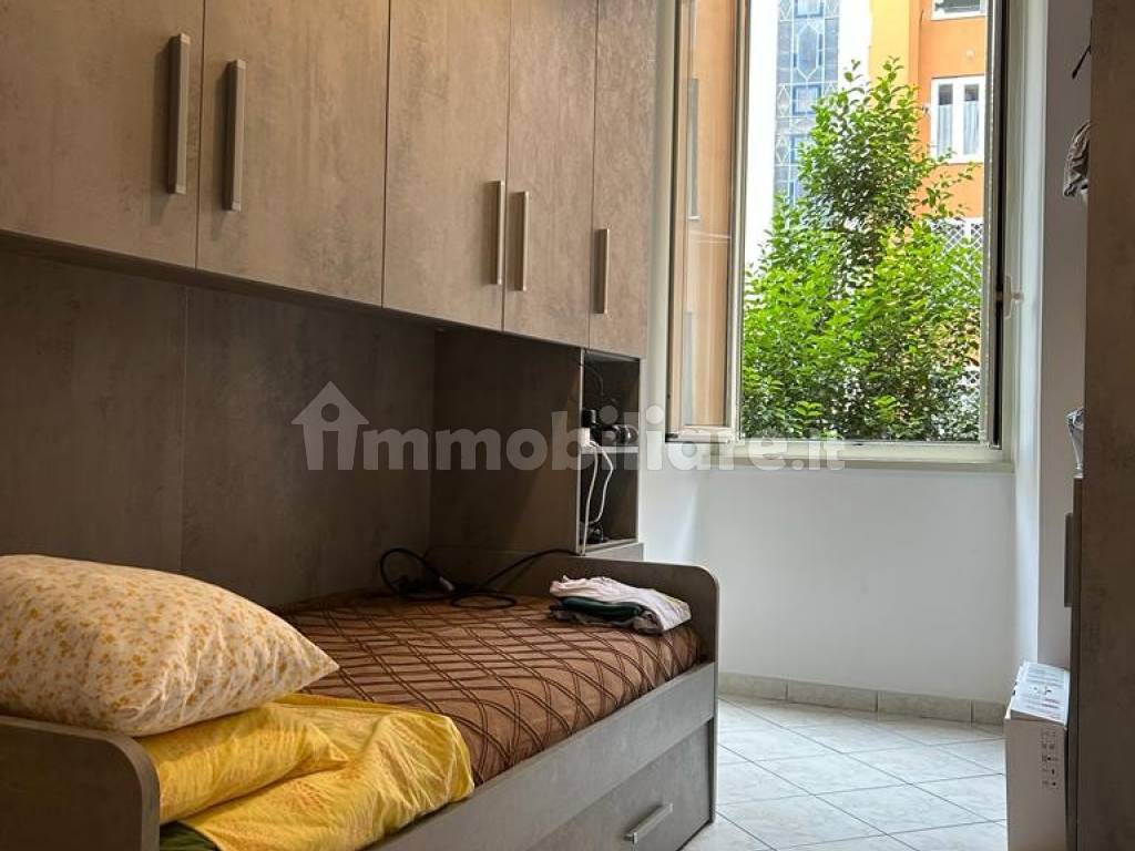 Stanza singola in affitto, affittasi camera singola via Taranto 95 ...