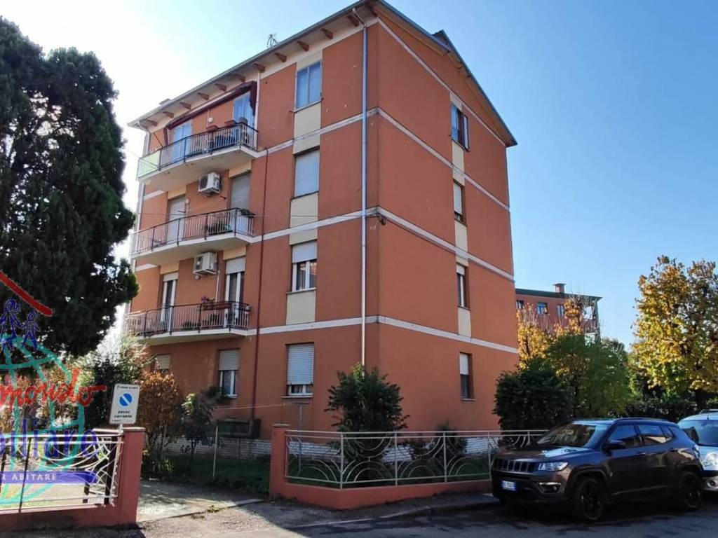 Vendita Appartamento in via Del Curato 14. Cento. Buono stato, primo ...