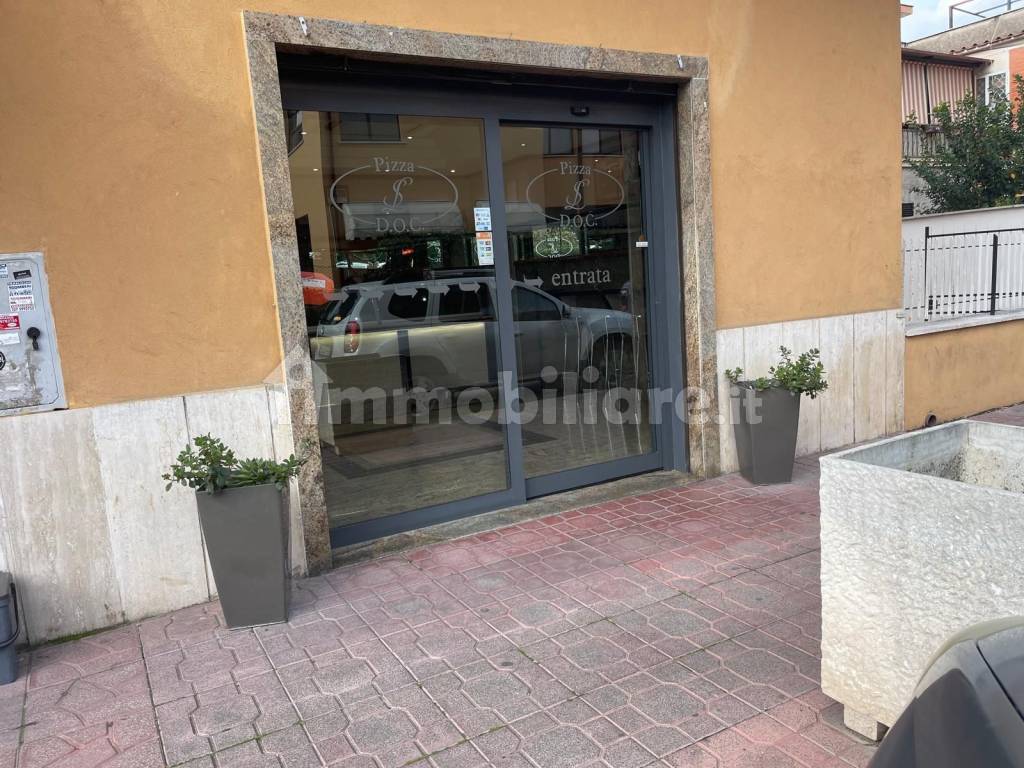 Pizzeria via Francesco Donati, Roma, Rif. 119001181 - Immobiliare.it